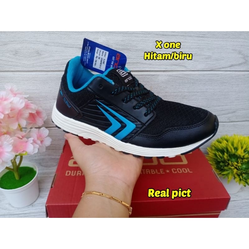 Jual SEPATU SEKOLAH ANAK SMP SMA SIZE 35-43- SEPATU SEKOLAH FULL HITAM ...