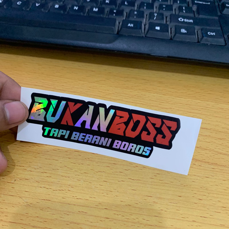Jual Stiker bukan bos tapi berani boros hologram (uk.10x3) | Shopee ...