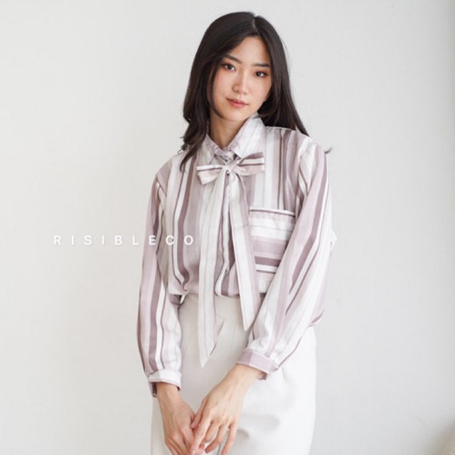 Jual CALLA CROP SHIRT ( MOTIF BARU )- risible.co | Shopee Indonesia