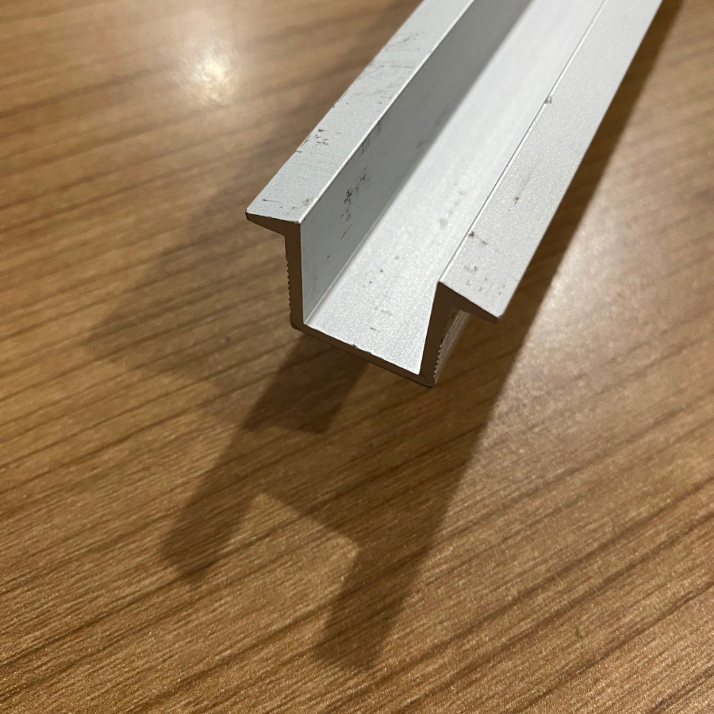 Jual U Channel Aluminium Rel Bawah Pintu Lipat 300 cm U Shape Channel ...