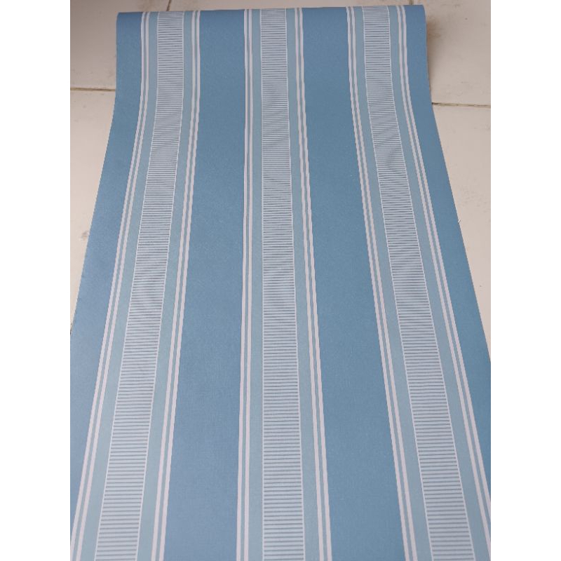 Jual Wallpaper sticker dinding 45cmx10m wallsticker wallpaper premium 3d motif salur biru gh027 ...