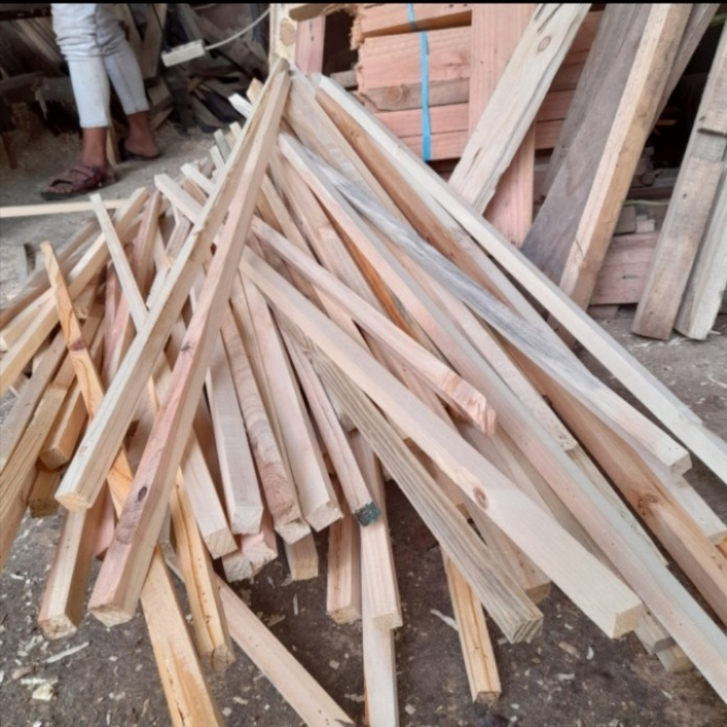 Jual kayu kaso/reng kayu/balok kayu 120x2x2cm | Shopee Indonesia