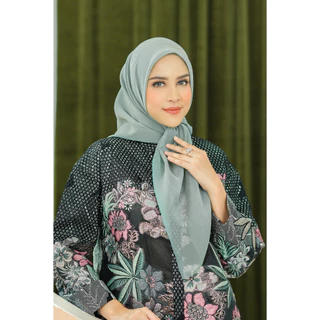 Toko Online Buttonscarves Official Shop | Shopee Indonesia