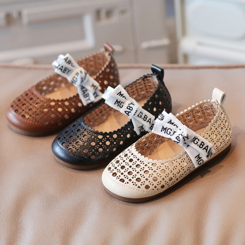 Jual Sepatu Flats Anak Import model lasercut Tali Velcro | Shopee Indonesia