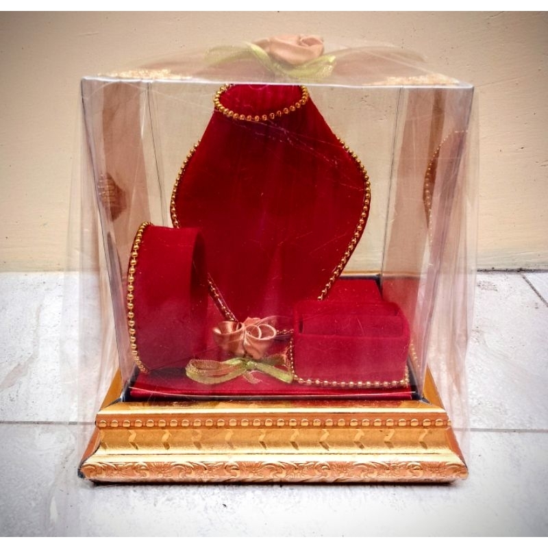 Jual Tempat Mahar Perhiasan Pernikahan Kain Bludru/Box Mahar/Kotak ...