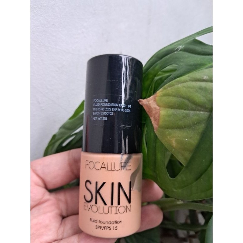 Jual FOCALLURE foundation natural ( preloved ) | Shopee Indonesia