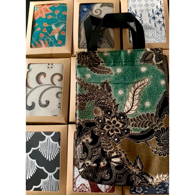 Jual Souvenir Tas jinjing 20x4x30cm Full Batik kain katun/ tas batik ...