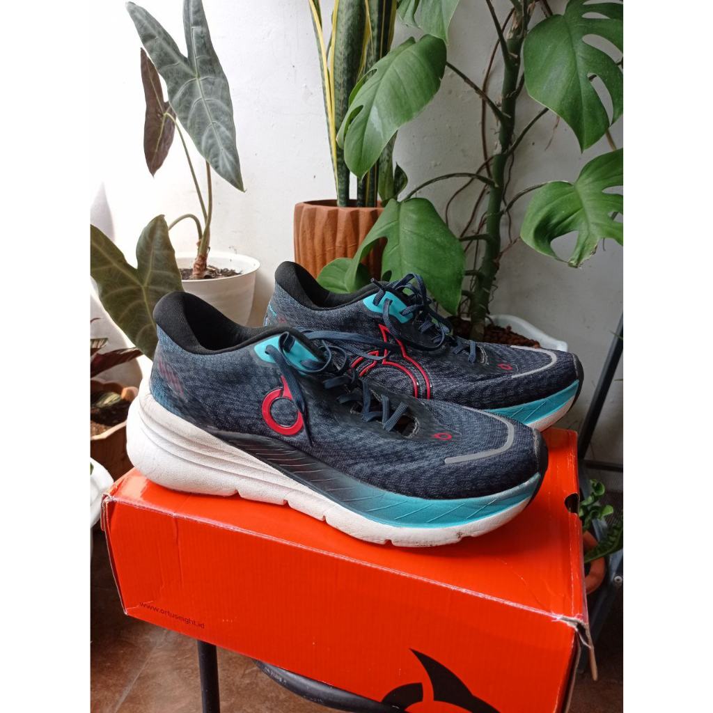 Jual Sepatu lari running ortuseight hyperblast evo run olahraga sekolah ...