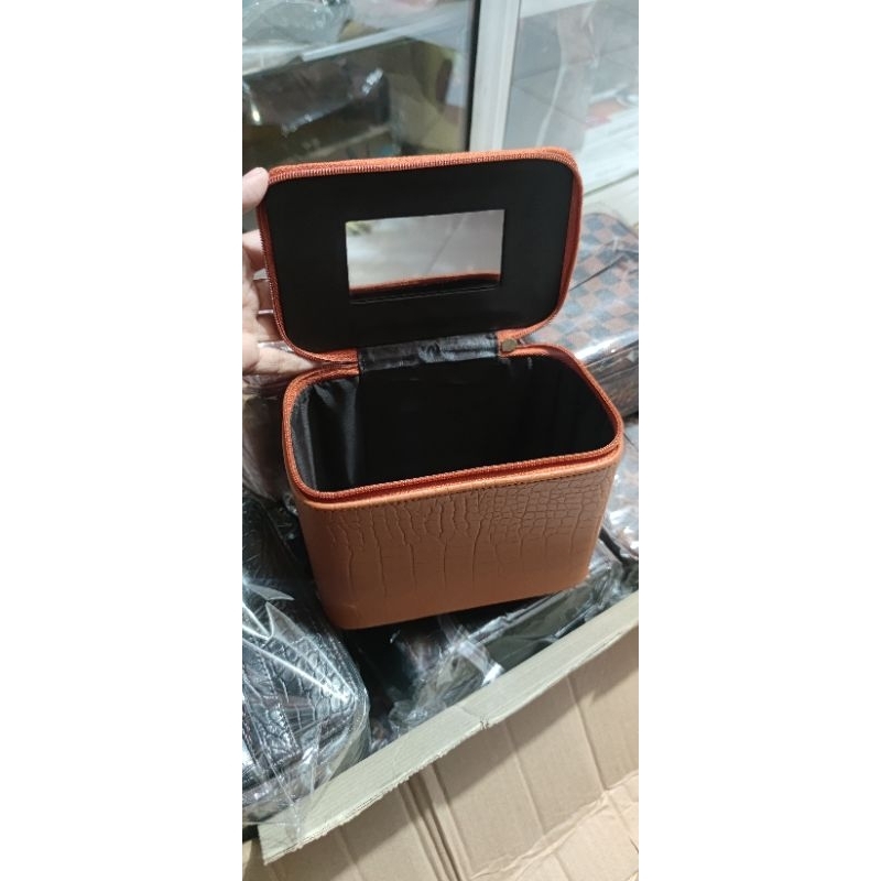 Jual Tempat kosmetik/makeup box MSGlow/Polos | Shopee Indonesia