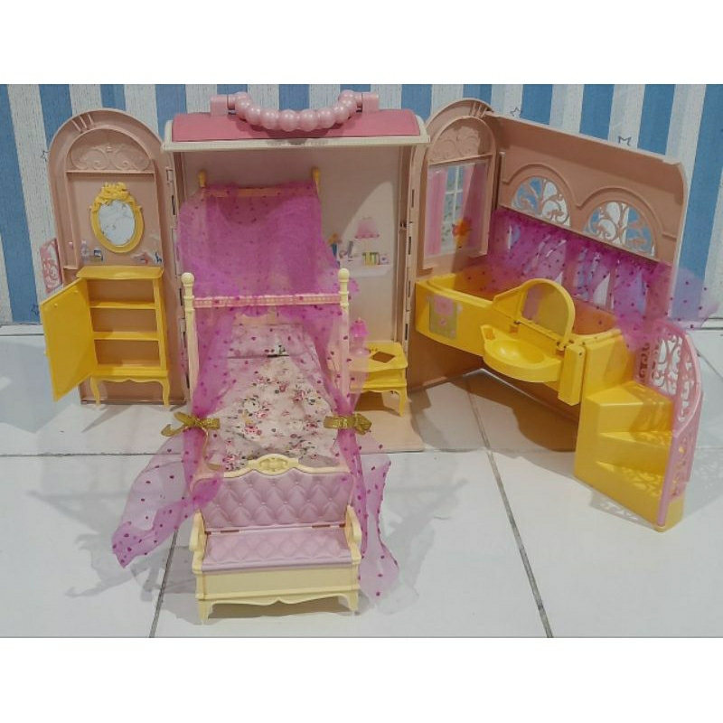 Jual koper rumah barbie preloved bagus | Shopee Indonesia