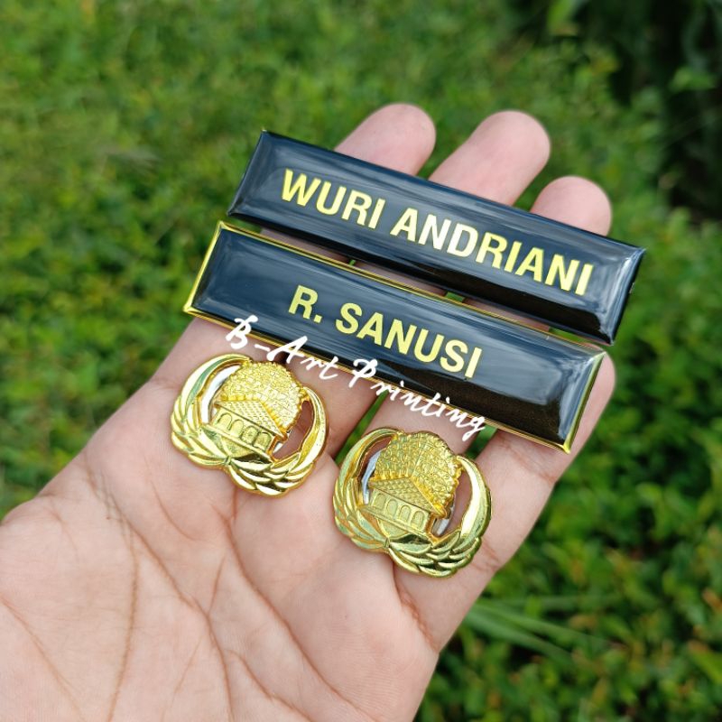 Jual PAKET NAME TAG + KORPRI AKRILIK GOLD NAME TAG GOLD PAPAN NAMA ASN ...
