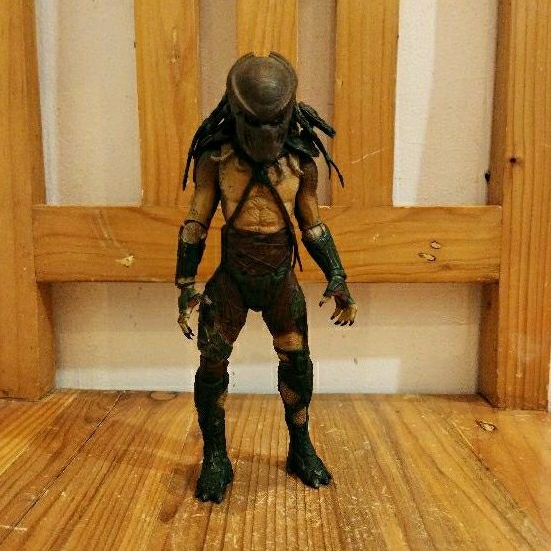 Jual NECA Predator Tracker | Shopee Indonesia