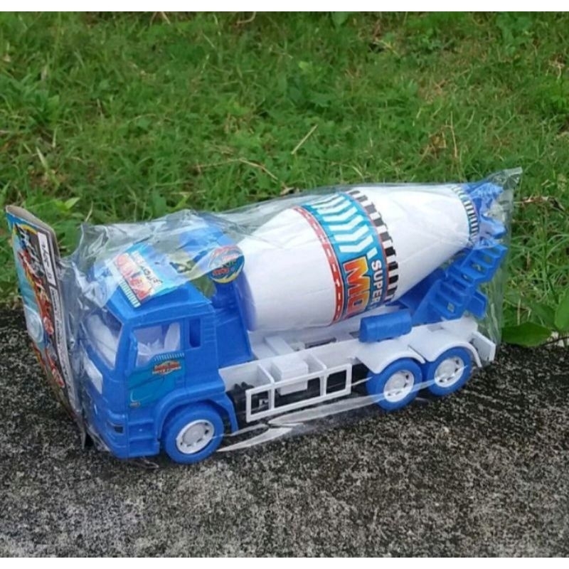 Jual Mainan Truk Molen Truck Molen Pasir dengan 6 Roda Bisa Jalan Lucu ...