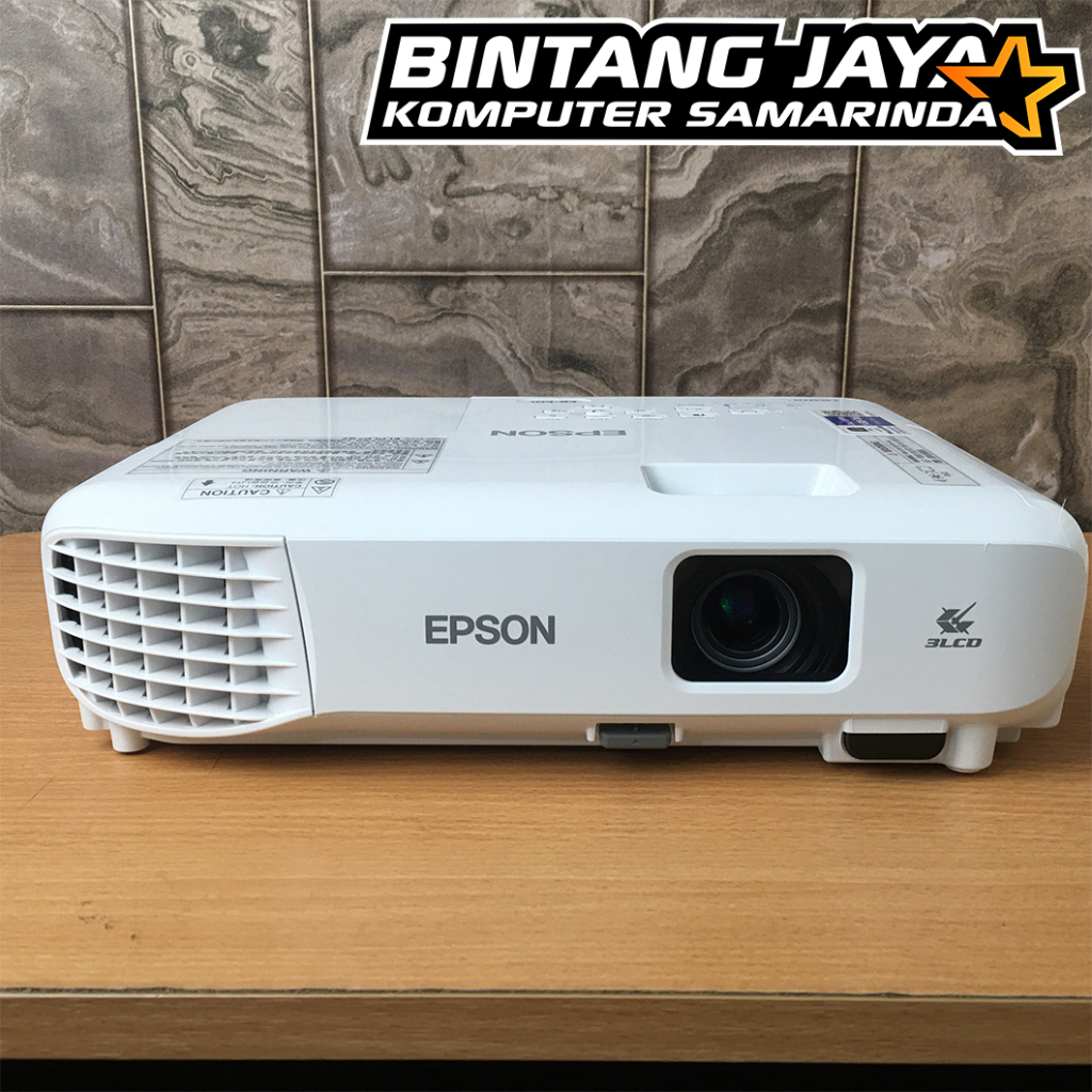 Jual Proyektor 3LCD XGA Epson EB-E01 3300 Lumens | Shopee Indonesia