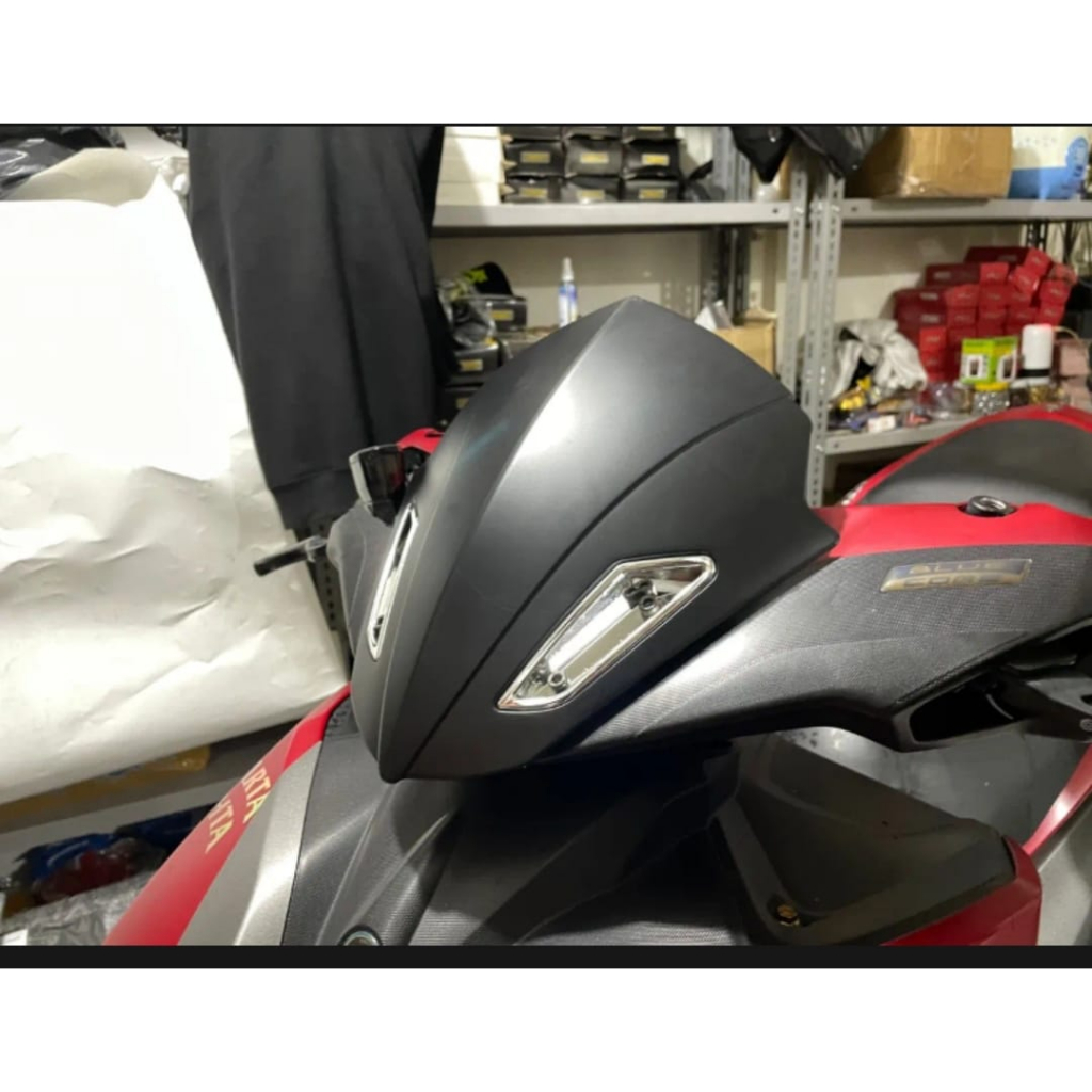 Jual Visor Aerox Yamaha Aerox Windshield orinal HITAM list | Shopee ...