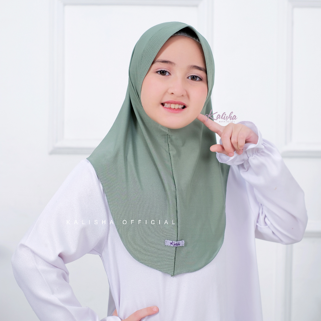 Jual Kerudung Instan Jersey Anak Hijab Pinguin Alika Jilbab Instan Anak By Kalishaofficial ...