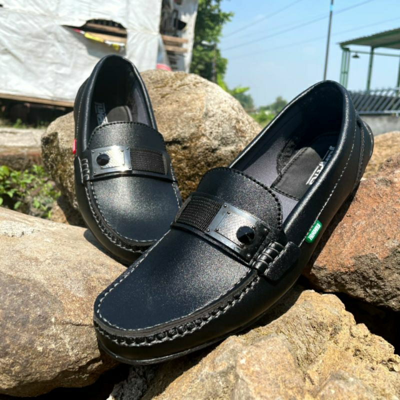 Jual Sepatu Pria Lofers Original / Sepatu On Slip / Sepatu Formal ...