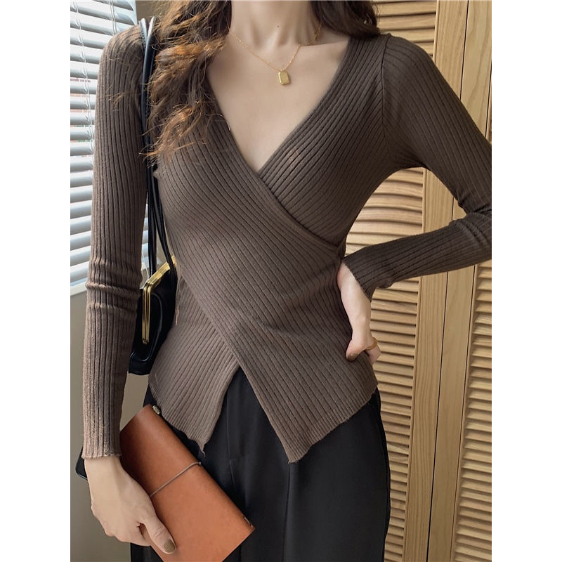 Jual Jiso knit V-neck korean style wrap top - Atasan rajut wanita lengan panjang | Shopee Indonesia
