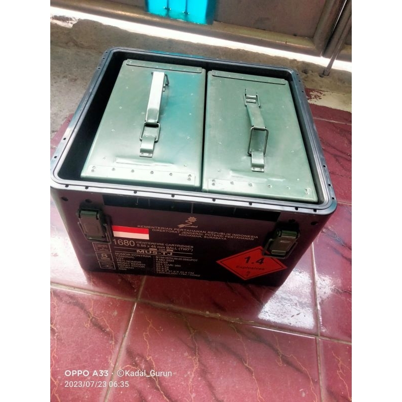 Jual Paketan Box Army Plastik Besar 1 Pcs + 2 Box besi kecil | Shopee ...