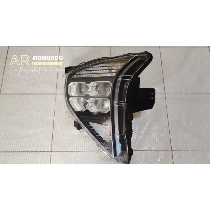Jual Headlamp Lampu Depan Hyundai Stargazer LED Original | Shopee Indonesia