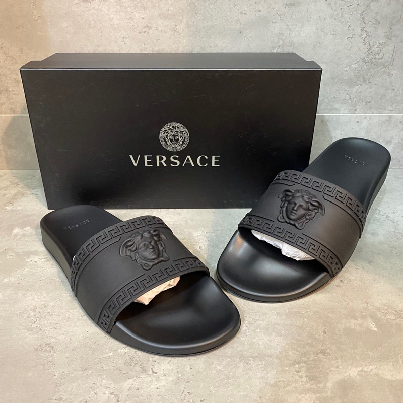 Jual VERSACE MEN PALAZZO MEDUSA SLIDES ALL BLACK | Shopee Indonesia