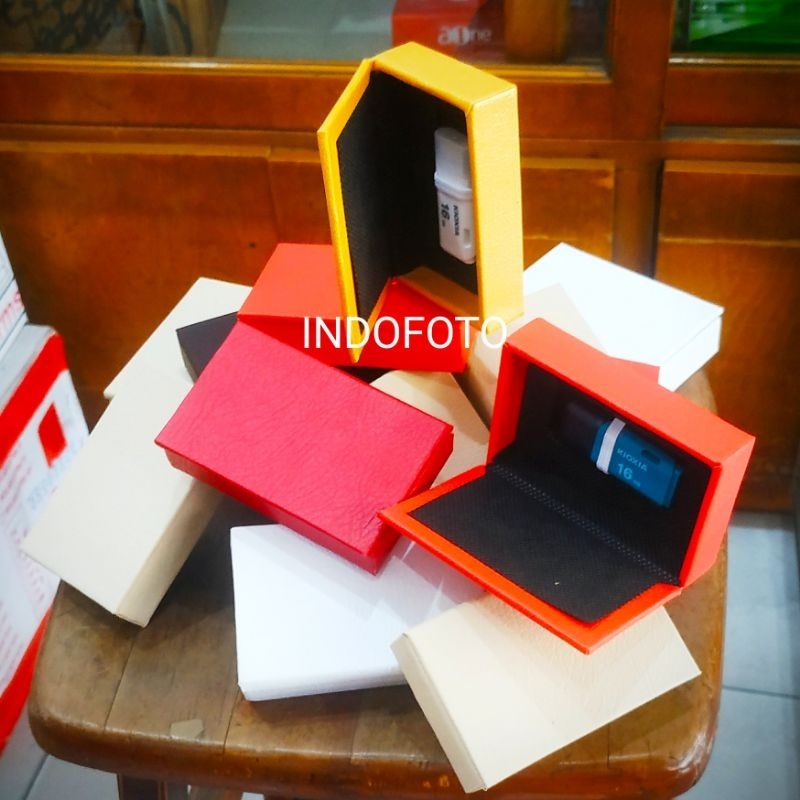 Jual Box Flashdisk/Kotak USB/Tempat Flashdisk | Shopee Indonesia