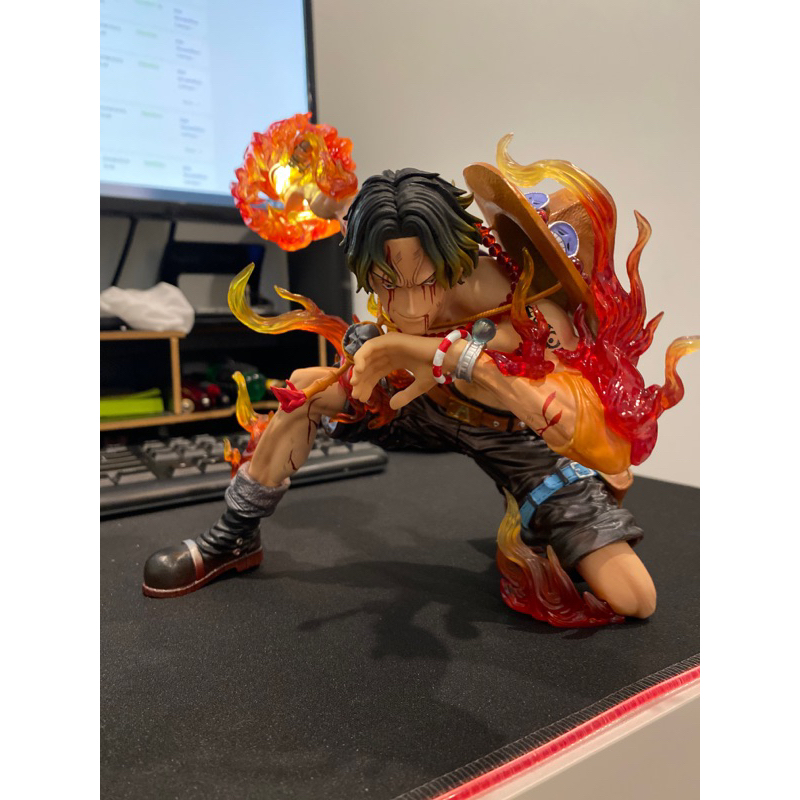 Jual Figure Ace Statue One Piece LED PVC Portgas D Ace | Shopee Indonesia