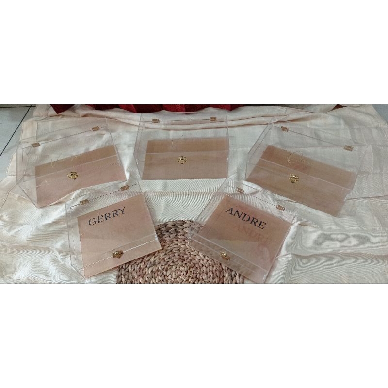 Jual Box akrilik / akrilik box / box bridesmaid akrilik / bridesmaid ...