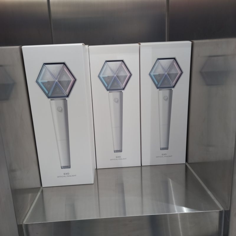 Jual Official Lighstick EXO Aeri Bong Kwangya Jakarta | Shopee Indonesia