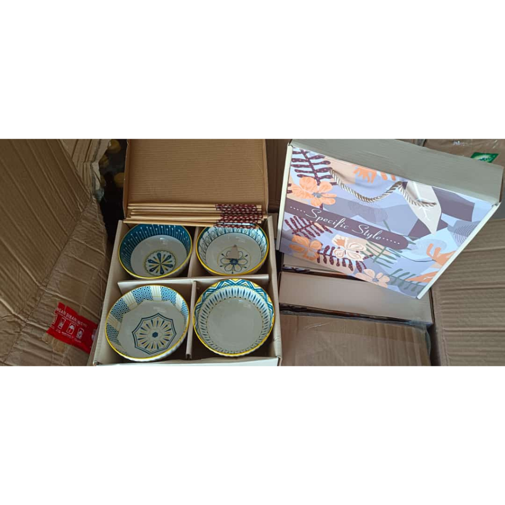Jual Souvenir mangkok set premium peralatan makan porcelen keramik ...