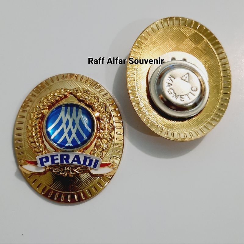 Jual PIN PERADI LOGO BARU MAGNET - PIN ADVOKAT PERADI | Shopee Indonesia