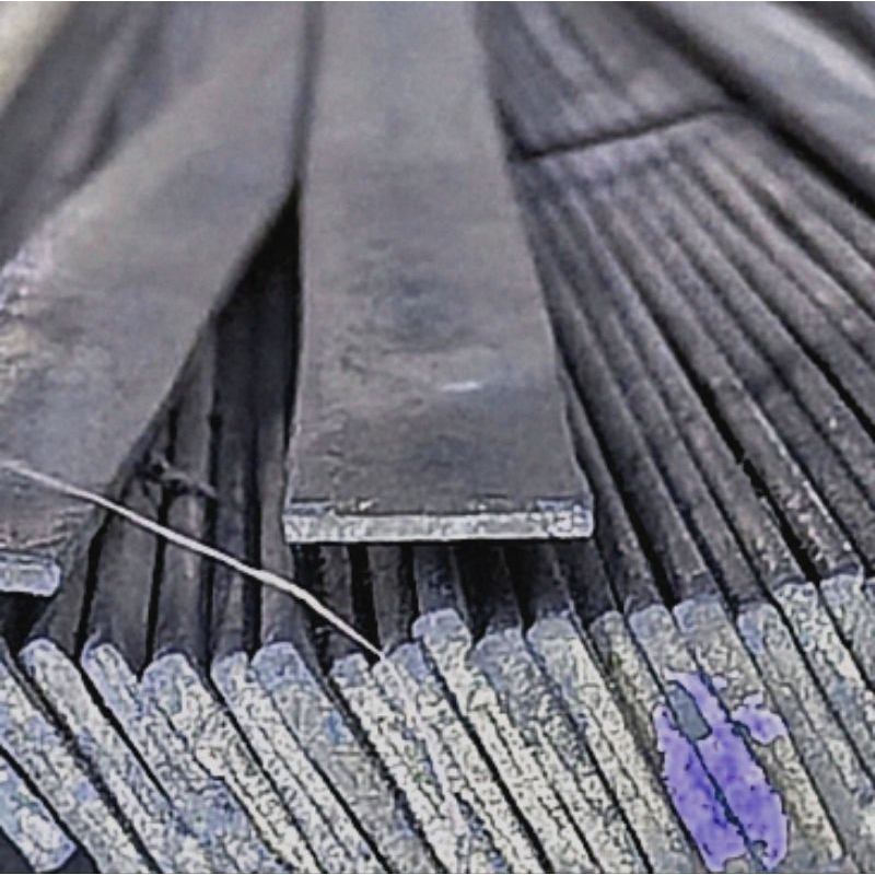 Jual Besi plat strip 4 x 19 x 2 ( 1,8 mm x 1,3 cm x 2 mtr ) | Besi ...