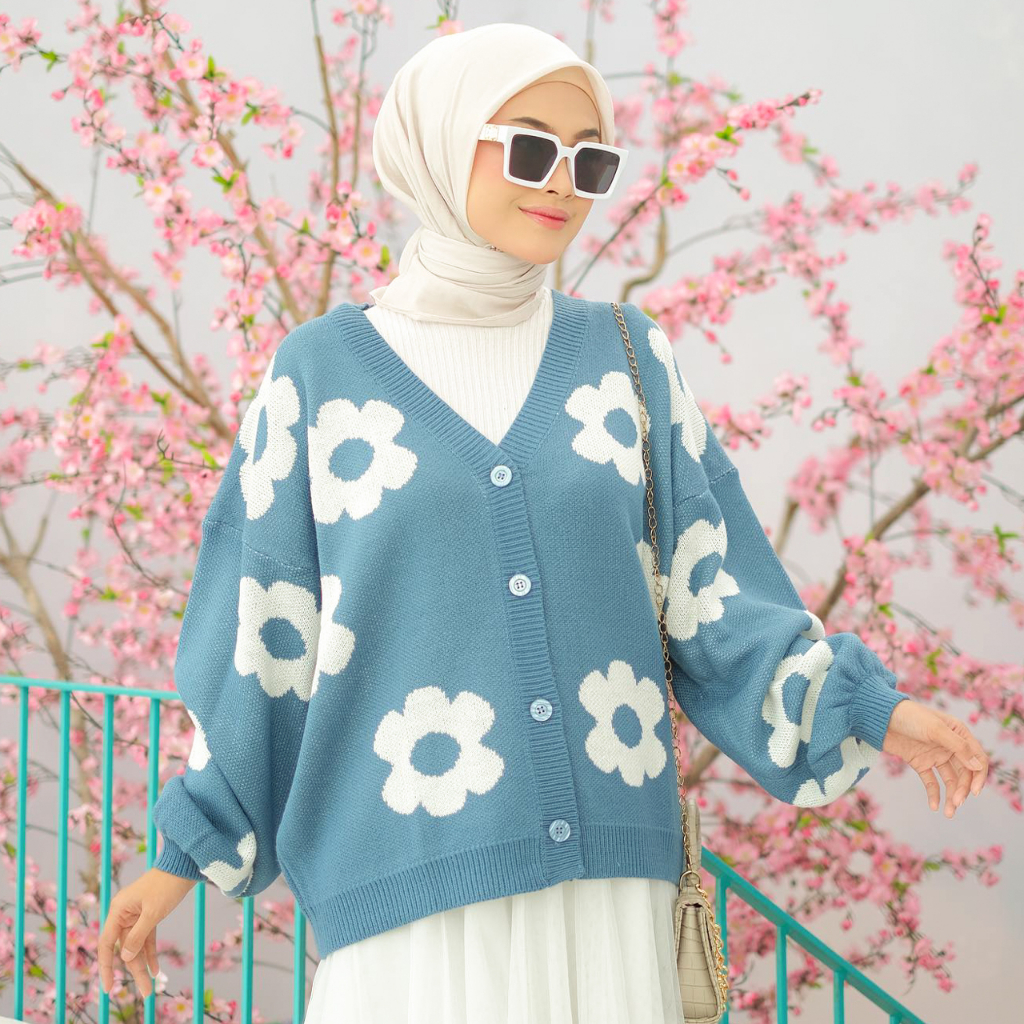 Jual FAFOUR Alma Cardigan Rajut Wanita Bunga Flowers Oversize Knitwear ...