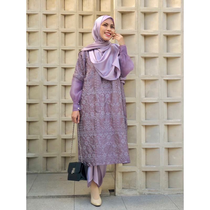 Jual Alisha Set Tunik + Rok Lilit (Armani Silk Bordir mix Organza ...
