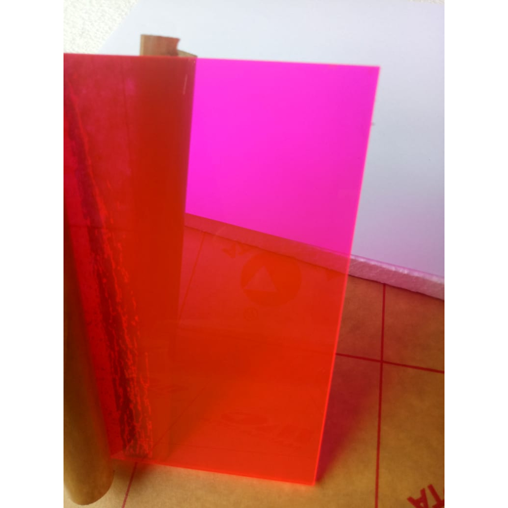 Jual acrylic/akrilik lembaran A5 warna transparan/riben | Shopee Indonesia