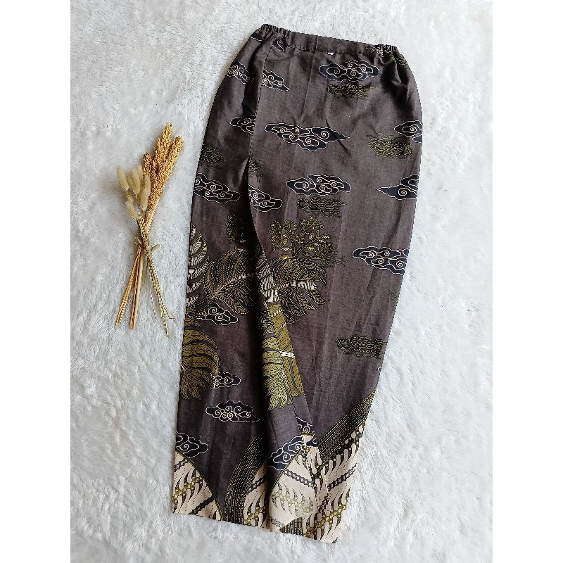 Jual ROK BATIK MODEL LIPAT (PRAMUGARI) MODERN MURAH | Shopee Indonesia