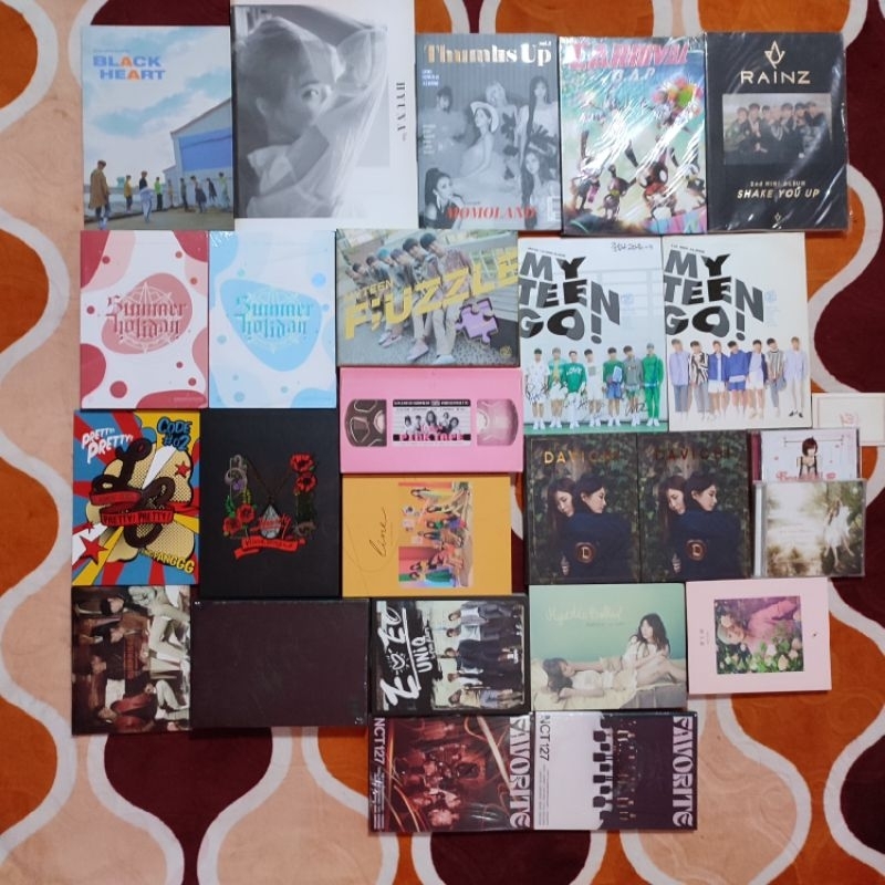 Jual CLEARANCE SALE ALBUM KPOP MURAH UNSEALED SIGNED PRELOVED | Shopee ...