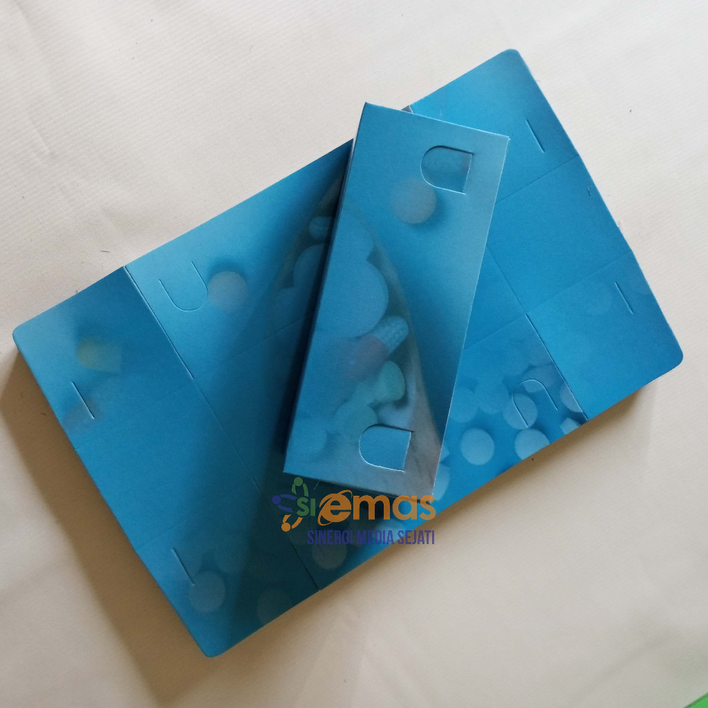 Jual Paket Isi 35 Kotak Obat Apotek Varian Warna, kotak obat rumah ...