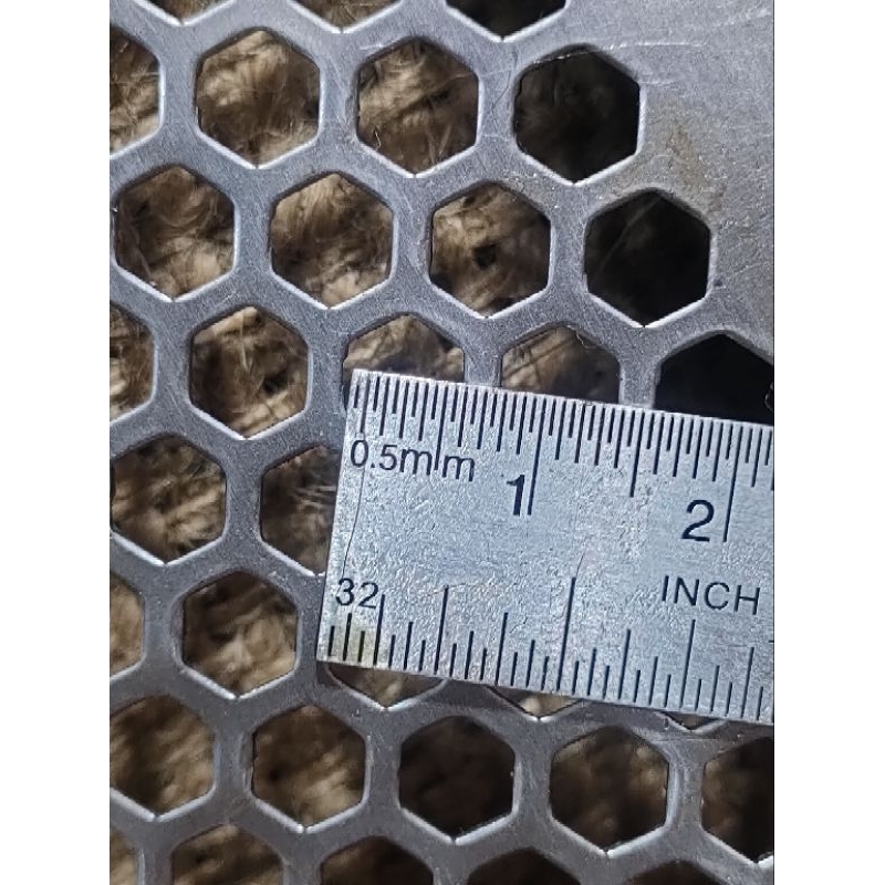 Jual Plat Hexagonal/ Segienam Lubang 6 mm tebal 0,8 ukuran 1,2 x 2,4 m ...