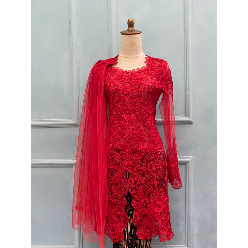 Jual kebaya leher Sabrina/kebaya besan/kebaya akad/kebaya sayap pundak ...