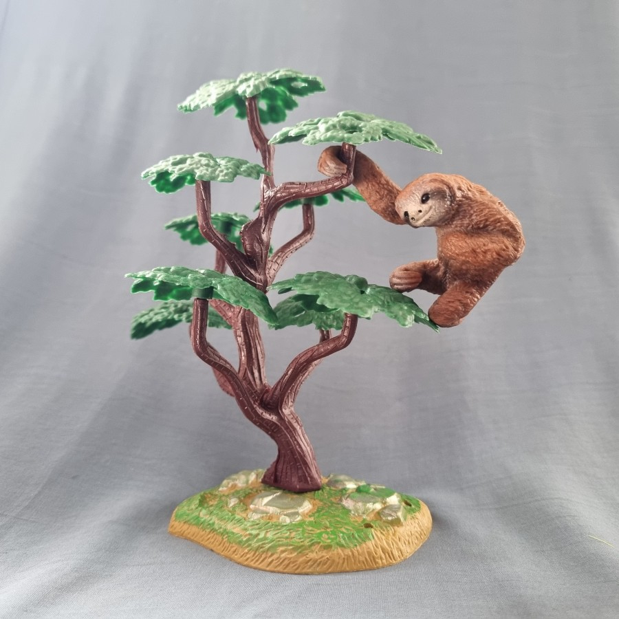 Jual Miniatur pohon Banyan dan Kukang Sloth mainan diorama hewan toys ...