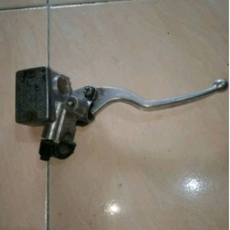 Jual master rem cakram depan Suzuki spin,smesh Titan.barang second ...