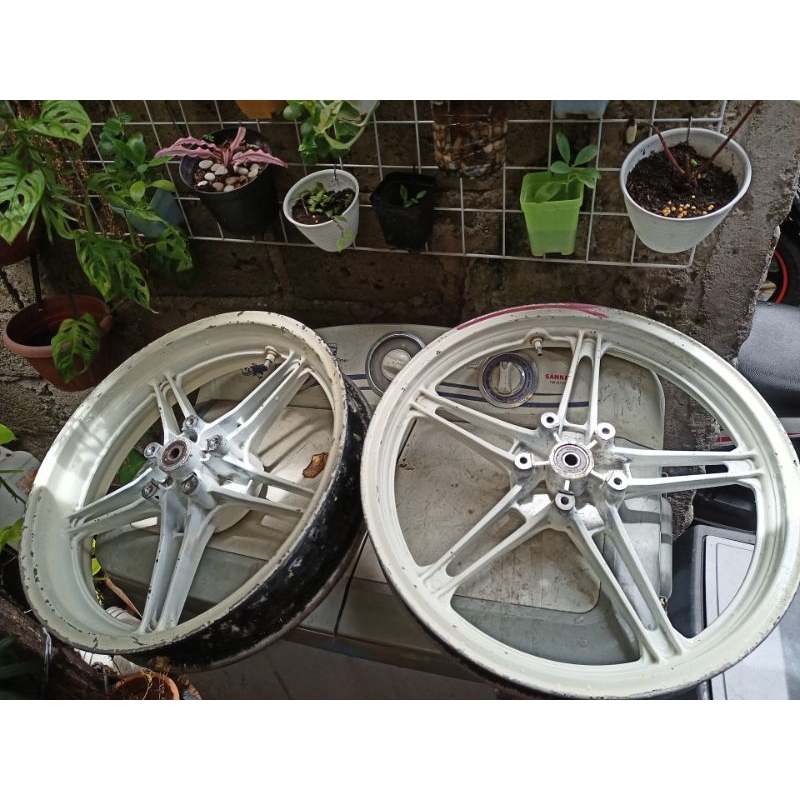 Jual Velg vixion new New Vixion advance nva nvl pelek racing palang ...