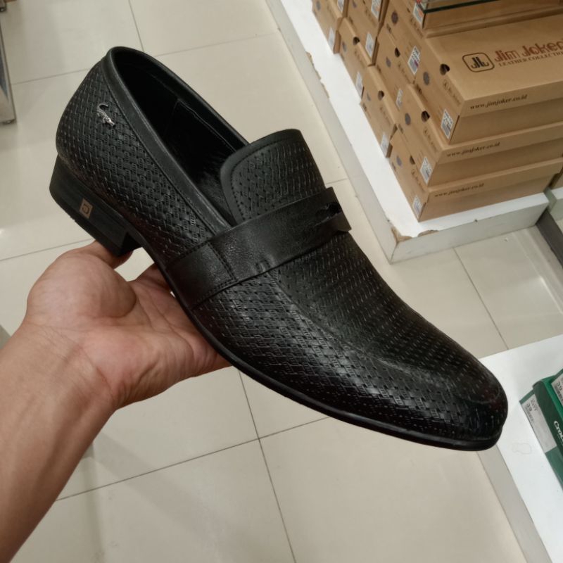 Jual CROCODILE SEPATU PANTOFEL PRIA | BAHAN KULIT OUT SOLE KARET ...