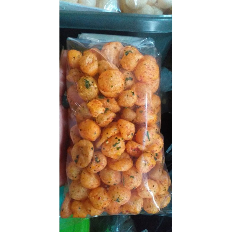 Jual Endog Lewo Emplod Lewo Original & Pedas 1Kg, cimol kering pedas ...