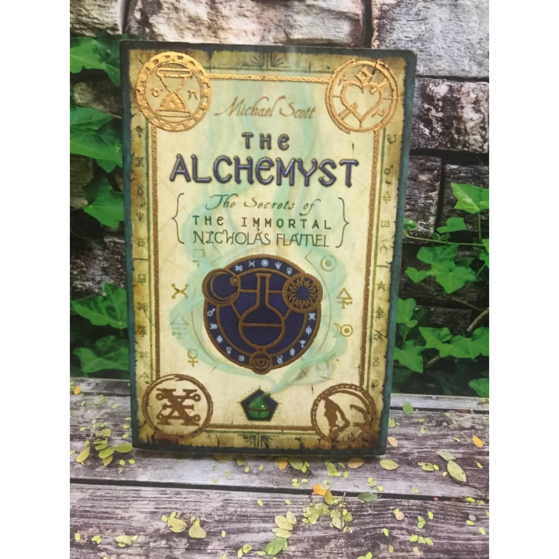 Jual NOVEL MICHAEL SCOTT-THE ALCHEMYST | Shopee Indonesia