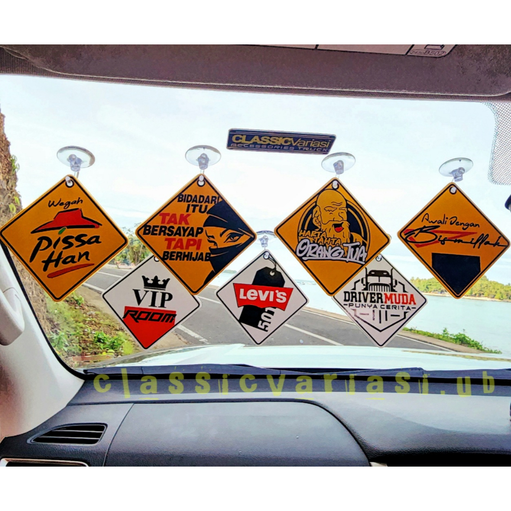 Jual Sepaket Gantungan Kaca Mobil Akrilik Hiasan Tempel Kaca Truk Bus ...