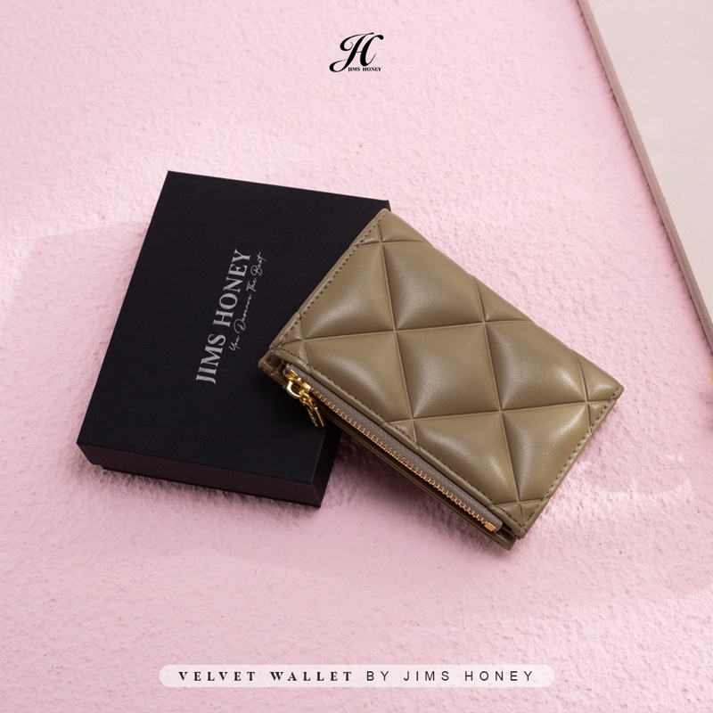 Jual JIMS HONEY DOMPET LIPAT WANITA VELVET FREE EXCLUSIVE BOX READY SURABAYA | Shopee Indonesia