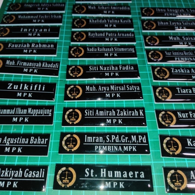 Jual Papan nama / Nametag Akrilik custom logo pakai magnet | Shopee ...