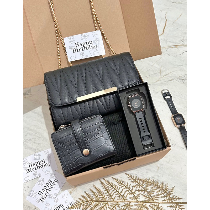 Jual HAMPERS KADO CEWEK / HADIAH ULANG TAHUN CEWEK / KADO WISUDA CEWEK ...